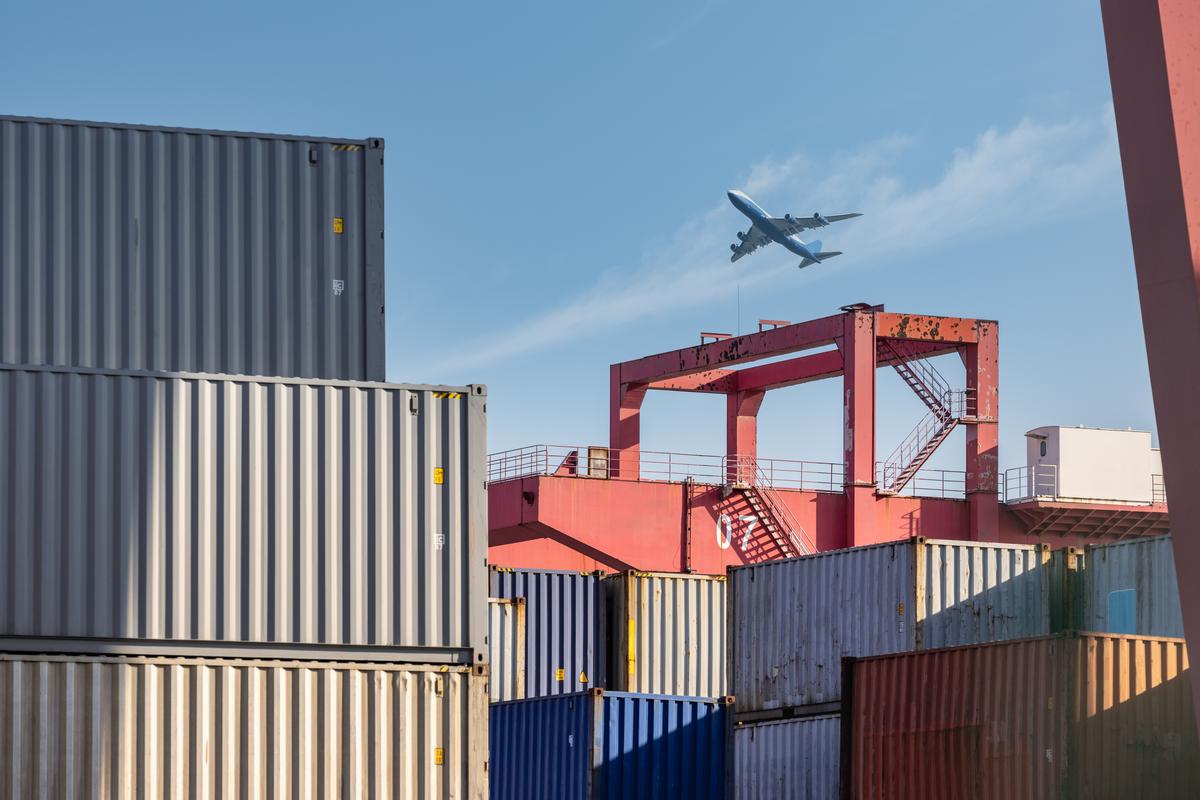 TRE-DEL LOGISTICS | MAKE THE RIGHT MOVE